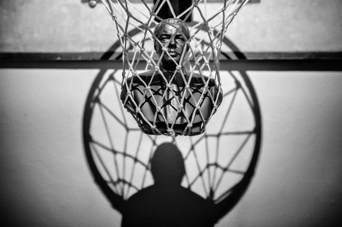 PHOTO ALBUM: BROKEN DIALOGUE – Bridge Magazine